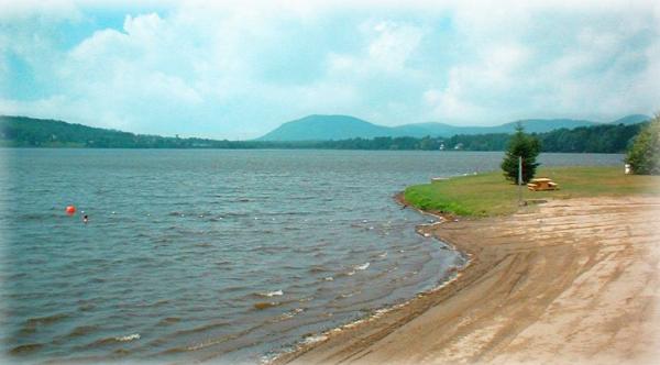 Municipal beach (Lake Waterloo) - Waterloo | Eastern Townships (Quebec)