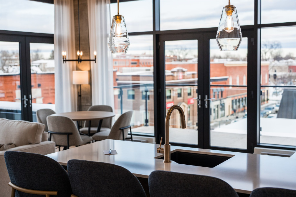 Hôtel du Quartier des Marinas - Magog | Eastern Townships, Meeting ...