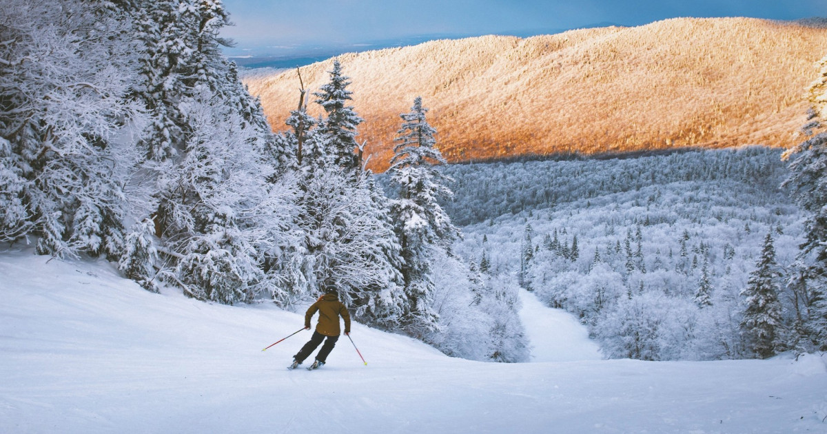 The Perfect Ski Day at Mont SUTTON | Eastern Townships (Quebec)